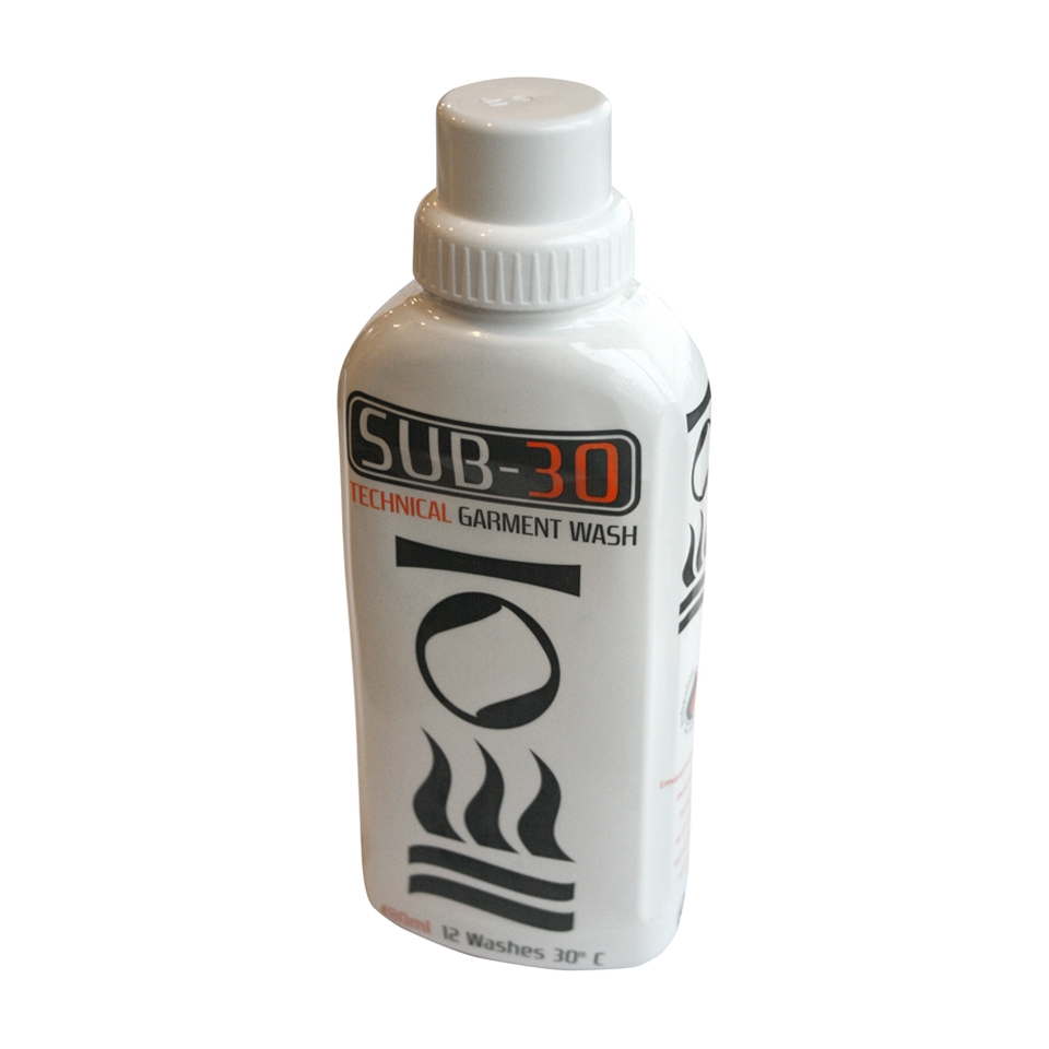 Shop Pflegeprodukte: Fourth Element SUB-30 Technical Garment Wash | TSK